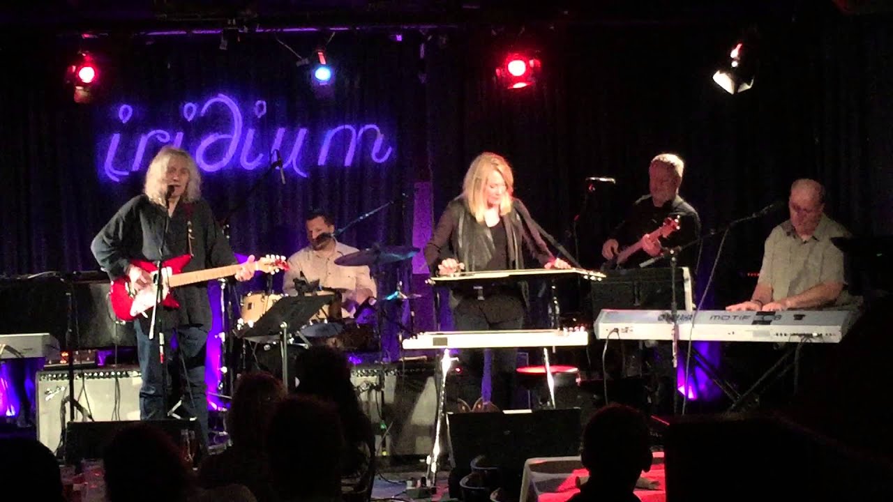 Albert Lee & Cindy Cashdollar - Runaway Train - Iridium, NYC - 8.18.15 ...