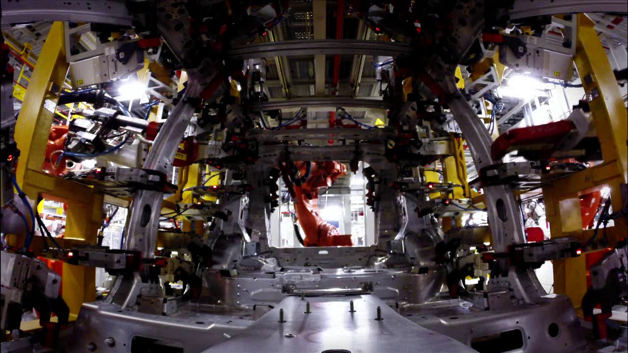 Range Rover BIW Production - YouTube