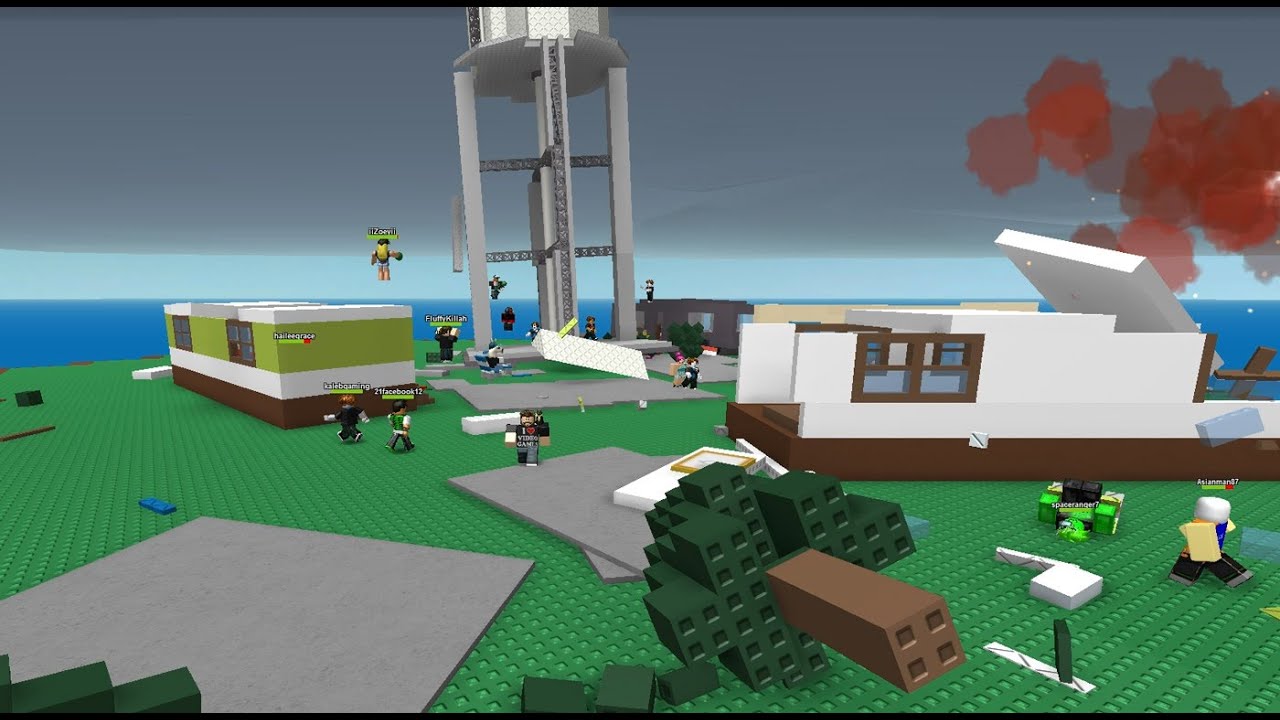 SURVIVE THE EARTHQUAKE IN ROBLOX [NATURAL DISASTERS SURVIVAL] - YouTube