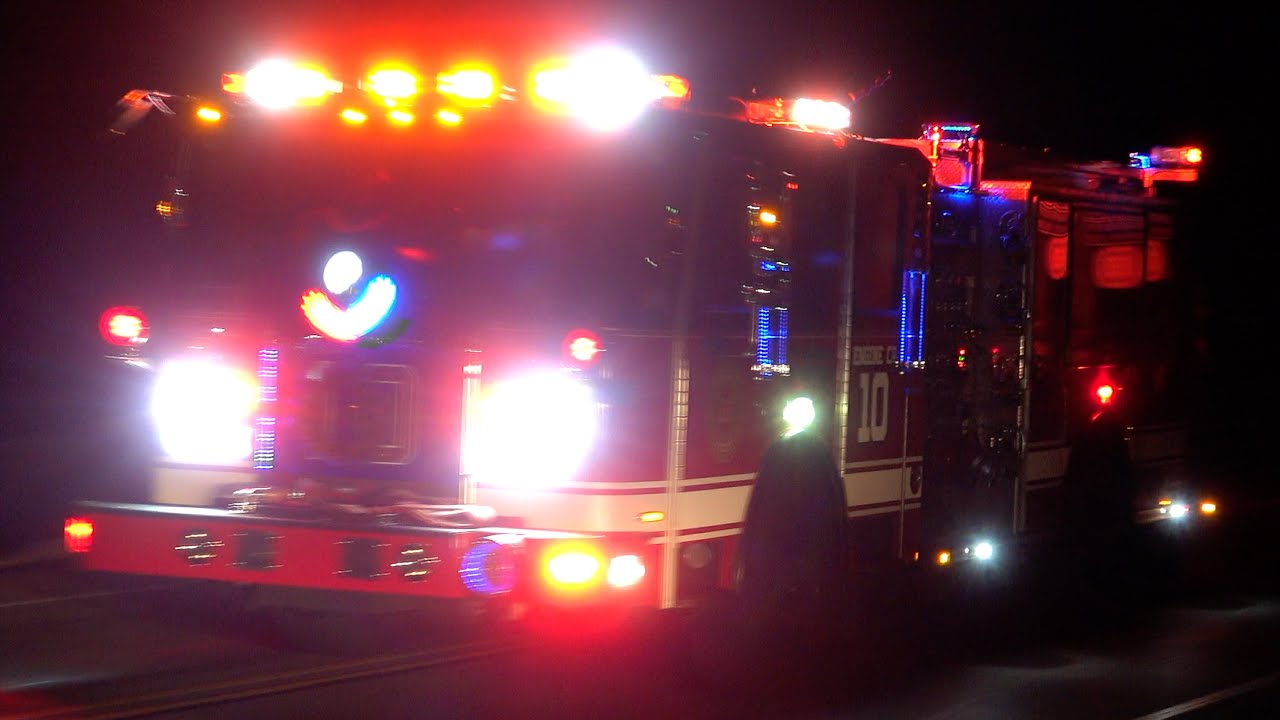 Upper Chichester Fire Department Engine 10 Responding Youtube