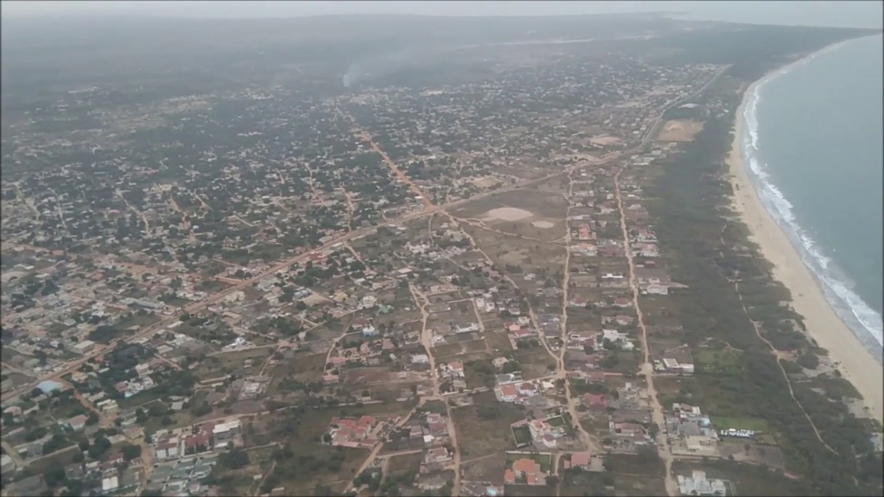 Approach and Landing on Runway 14, Banjul (BJL) Yundum International ...