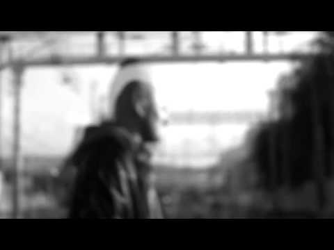 Melih Gönenç - Başka Duruş