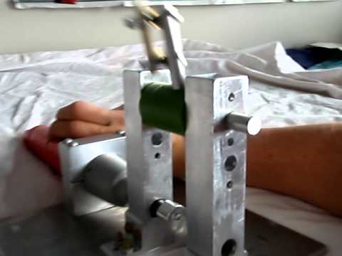 Mechanical flag waving device closeup - YouTube