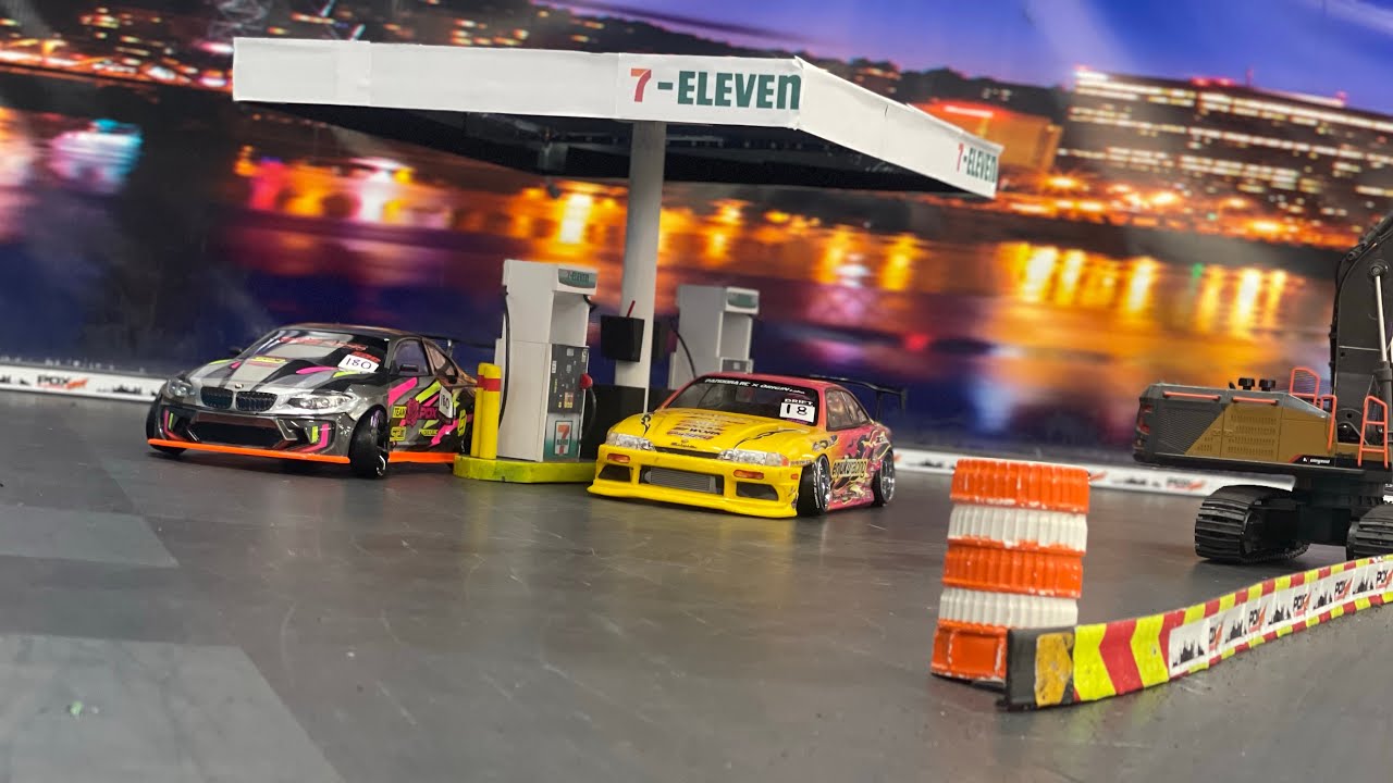 Drifting with friends! - YouTube