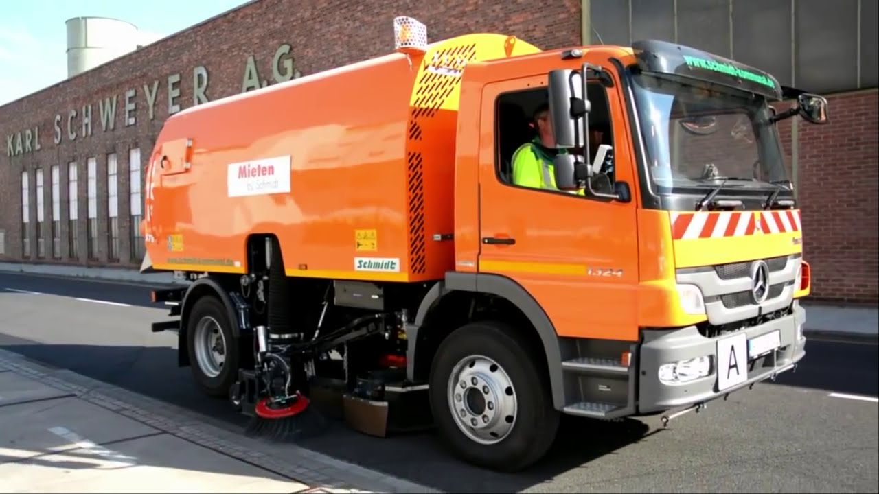 Balayeuse Schmidt SKF S7B / Road Sweeper, Street Sweeper, Street ...
