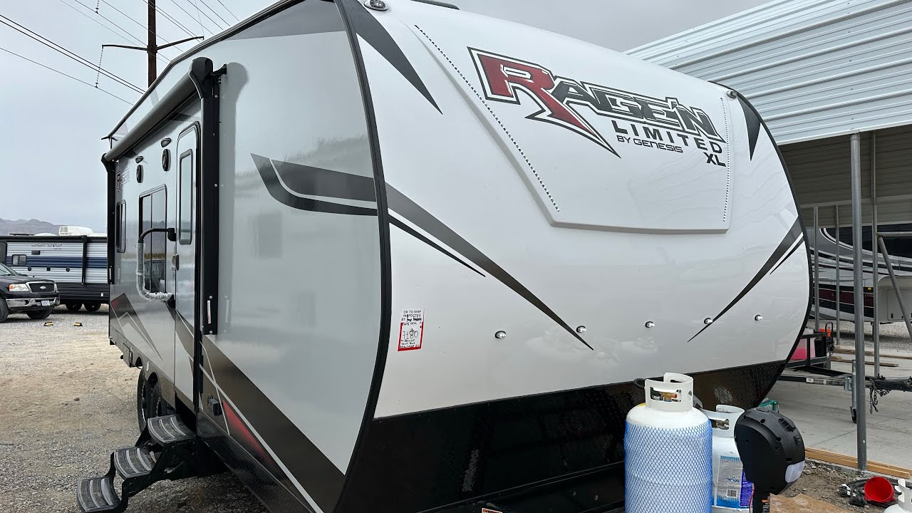 2024 Genesis Supreme RV Ragen 2015SSXL Toyhauler - YouTube