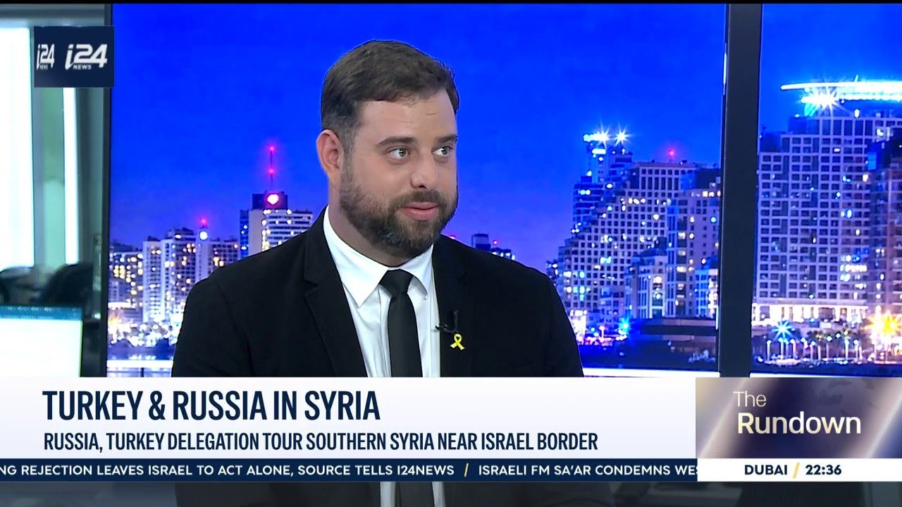 Russia, Turkey, delegation tour southern Syria near Israel border - YouTube