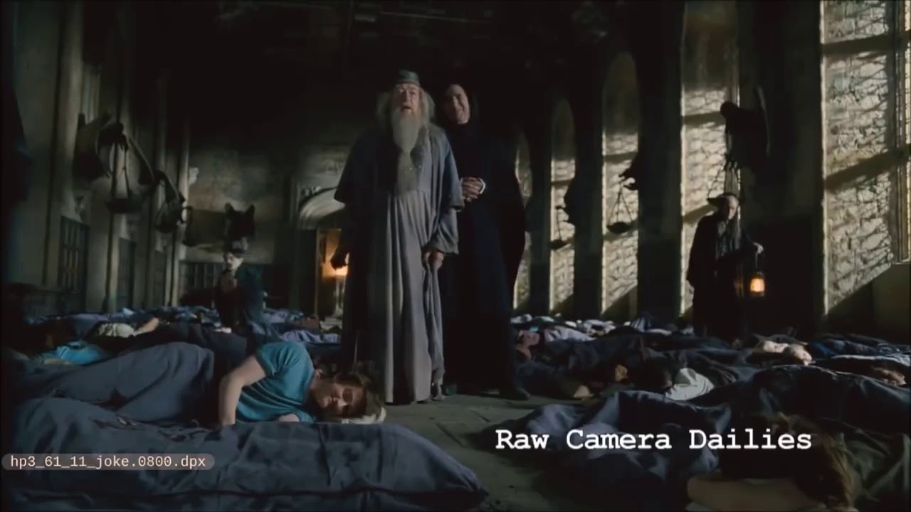 Harry Potter Fart blooper 😂 - YouTube