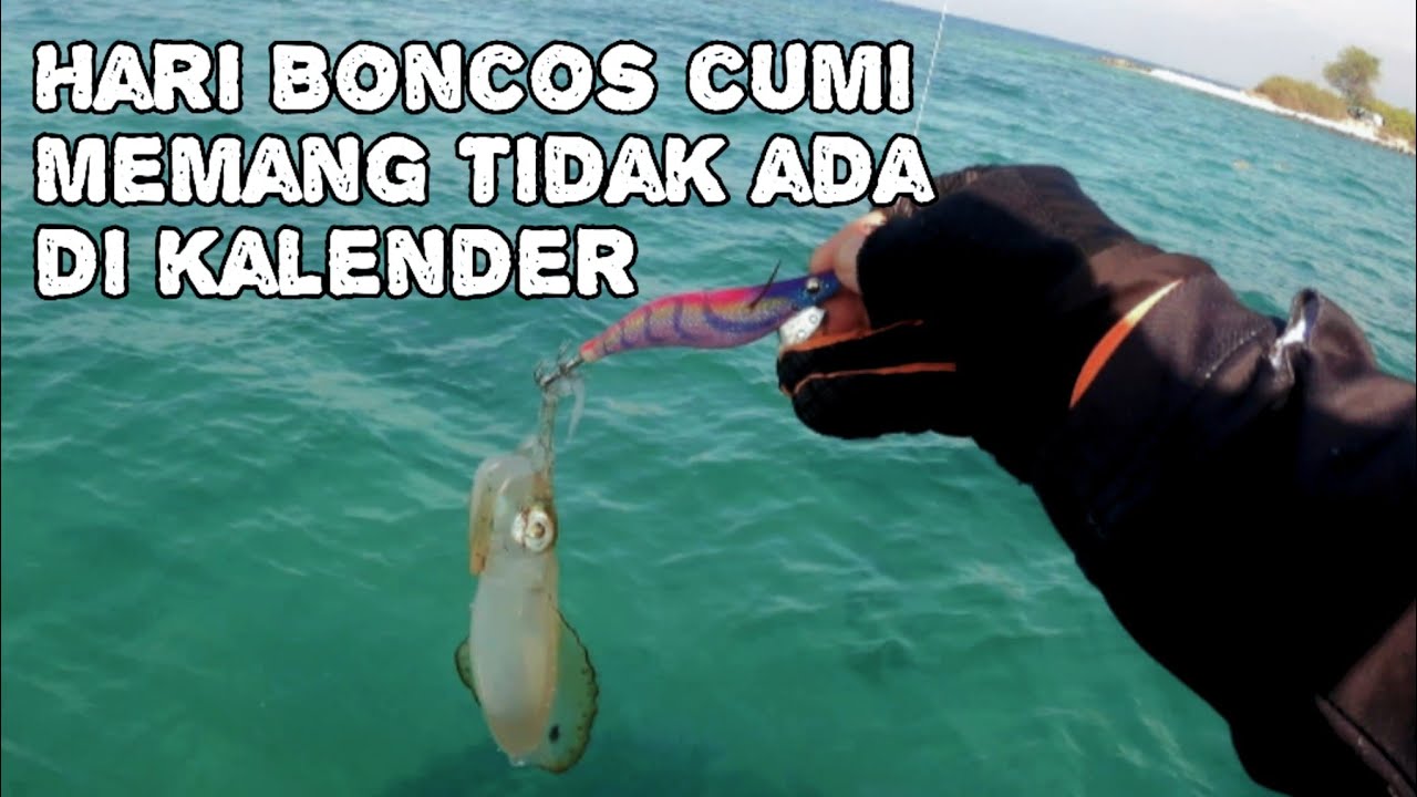 Mancing cumi di pulau Tala - YouTube