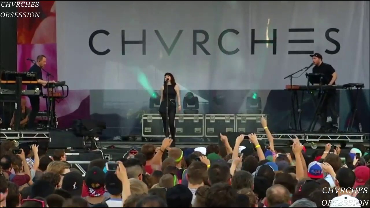 Chvrches Pitchfork 2015 WE SINK live Chicago Pitchfork Music Festival ...