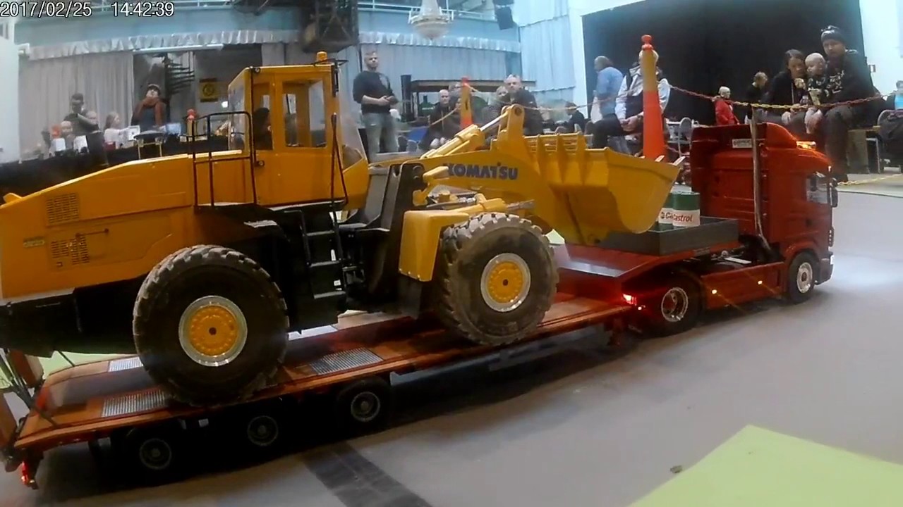 RC trucks @ Munktell museum feb -17 part 2/2 - YouTube