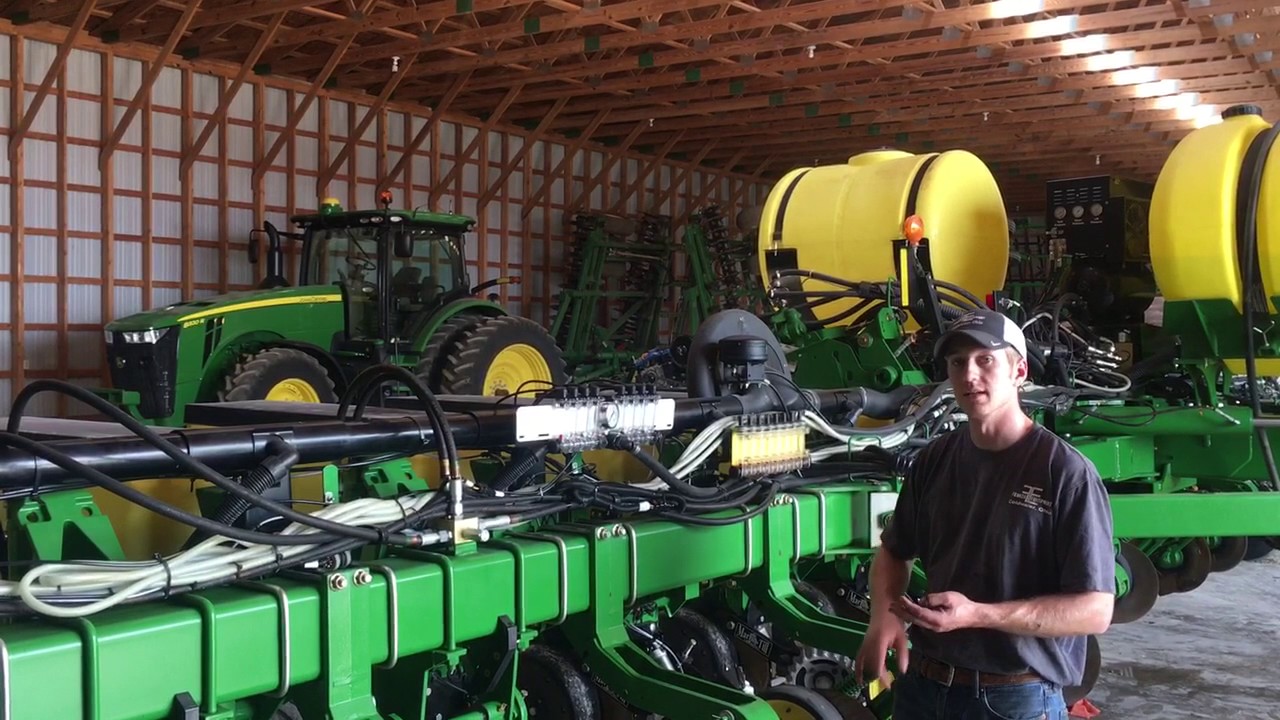 In Furrow Planter Fertilizer Fennig Equipment - YouTube
