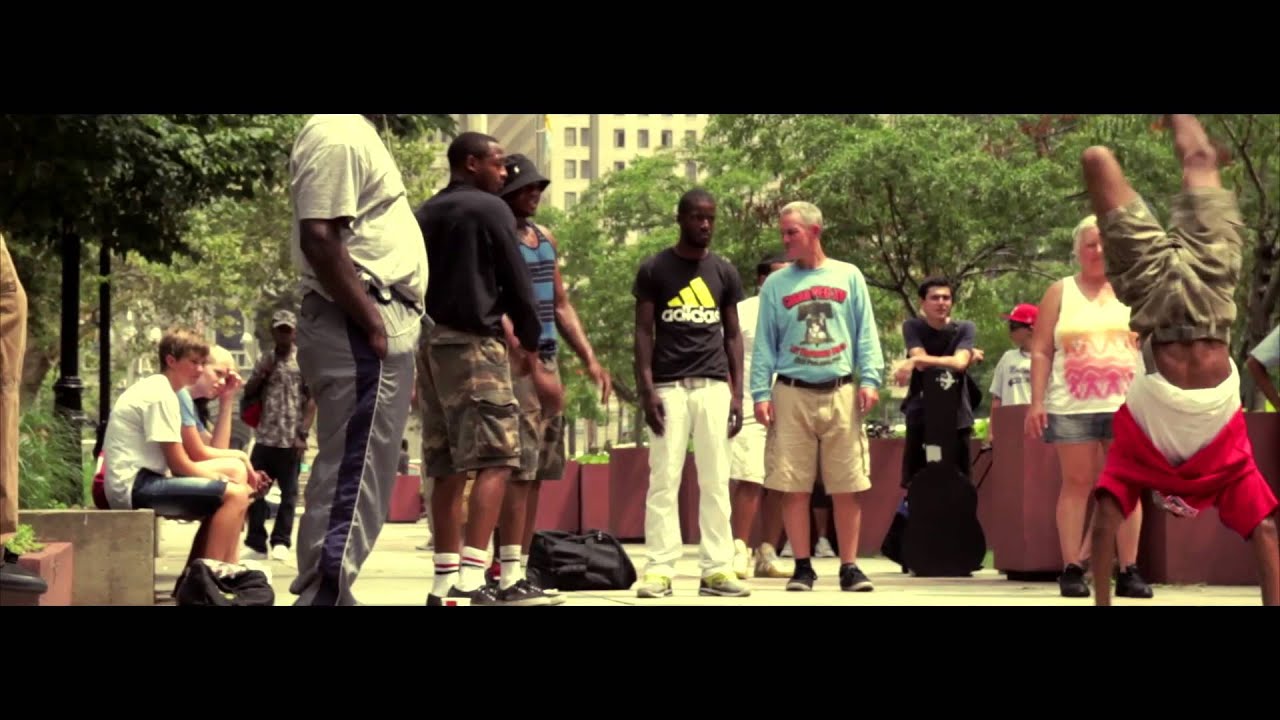 philadelphia love park line dancing. - YouTube
