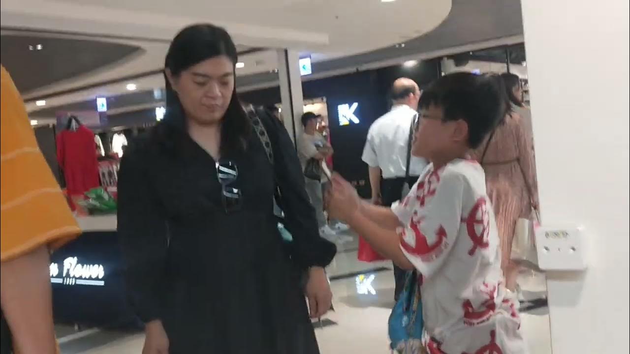 Bonding time with my bff at takoro mall taichung Taiwan - YouTube