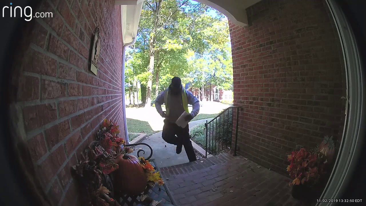 Coolest Amazon Delivery Man Ever! - YouTube