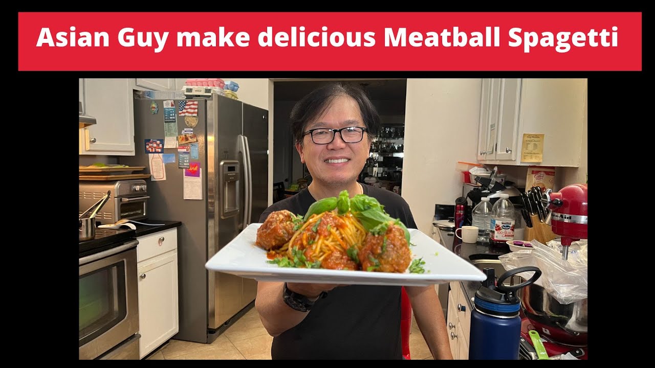 Asian Guy make a delicious Meatball Spagetti - YouTube