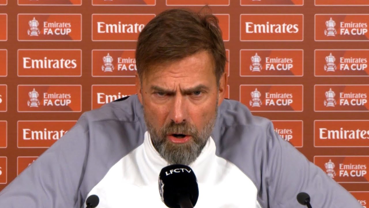 Jurgen Klopp compares current strife to having a broken leg and says there's no quick fix - YouTube