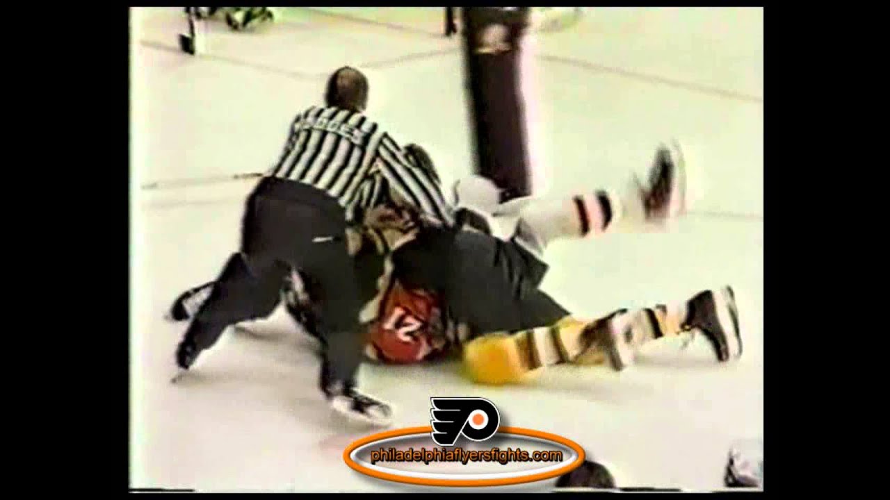 Mar 15, 1984 Brian Curran vs Dave Brown Boston Bruins vs Philadelphia ...