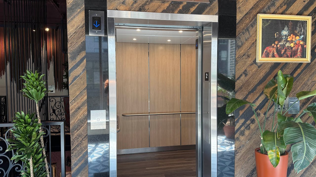 Pittsburgh PA | Otis Gen2 Elevator | The Puttery | Strip District - YouTube