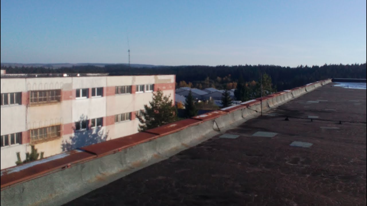 Vojenský objekt - Kasárna - YouTube