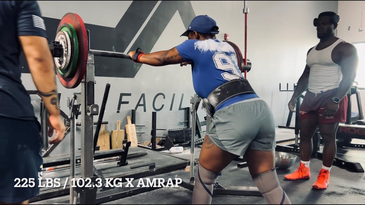 225 LB SQUAT AMRAP | OVER/UNDER 10 REPS? |WOMEN'S 63KG IPF LIFTER ...