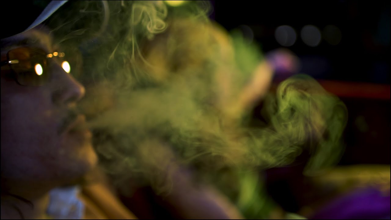 Mr. Kim - Se abaixa e mama (Official Music Video) - YouTube