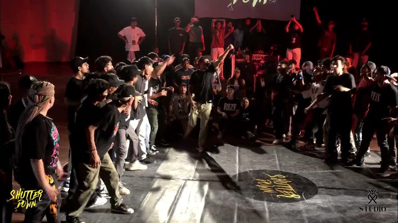 VKRUMP VS MAGNUS - PRO MALE KRUMP TOP 16 | SHUTTERDOWN.02 @VoxStudi0 #krump #voxstudio - YouTube