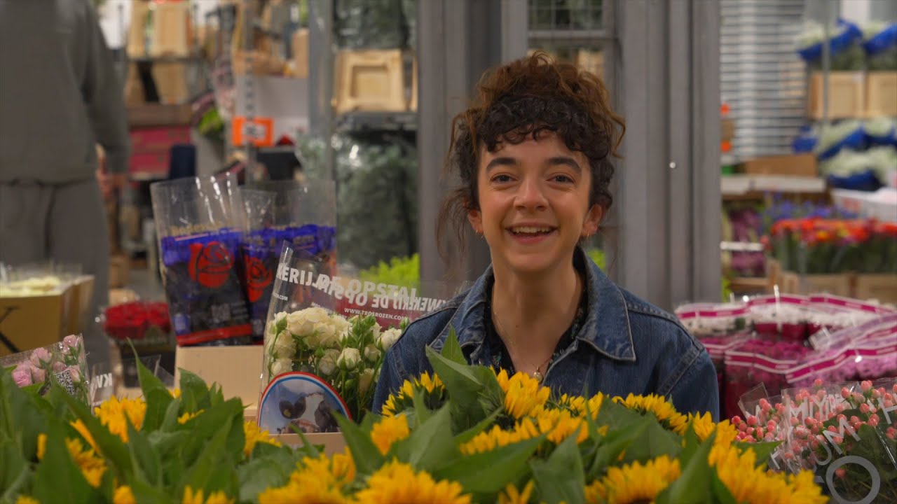 A stroll around the flower market with Patsy Ferran - YouTube