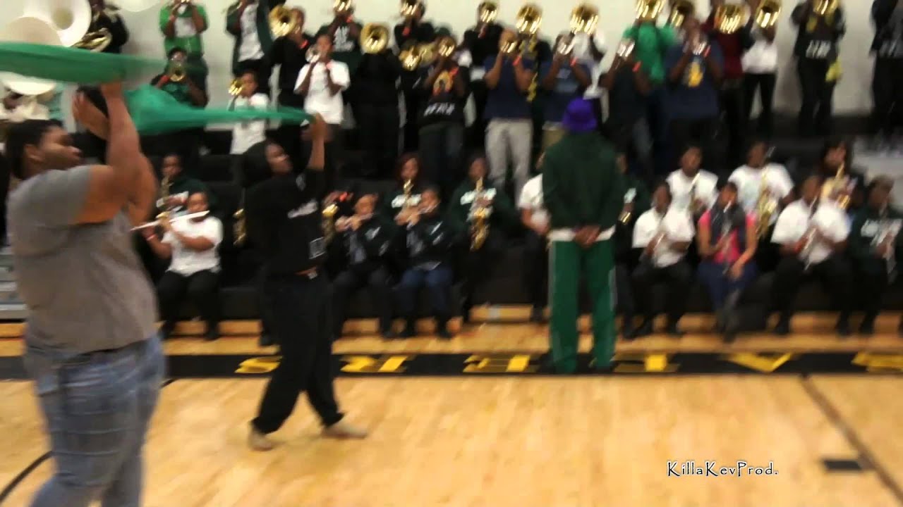 Cass Tech High School Alumni Band - Who Do I Turn To - 2013 - YouTube