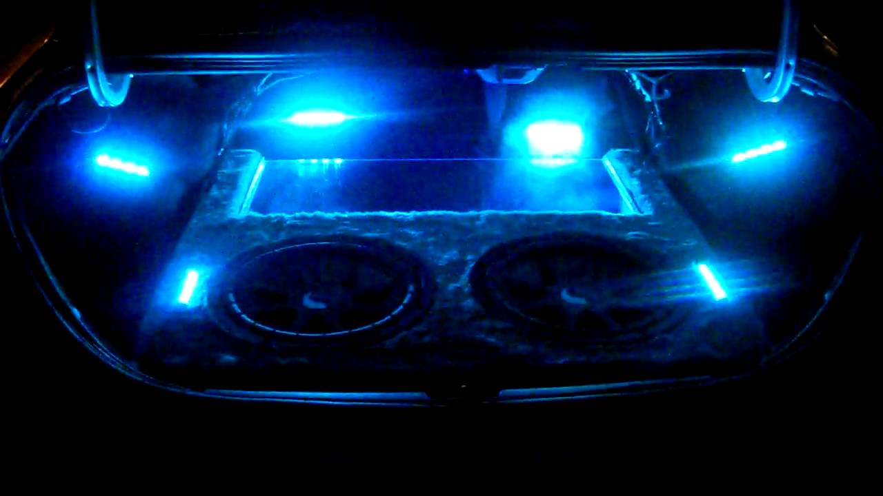 Fog / Smoke machine in car. Kicker subwoofer solo x - YouTube