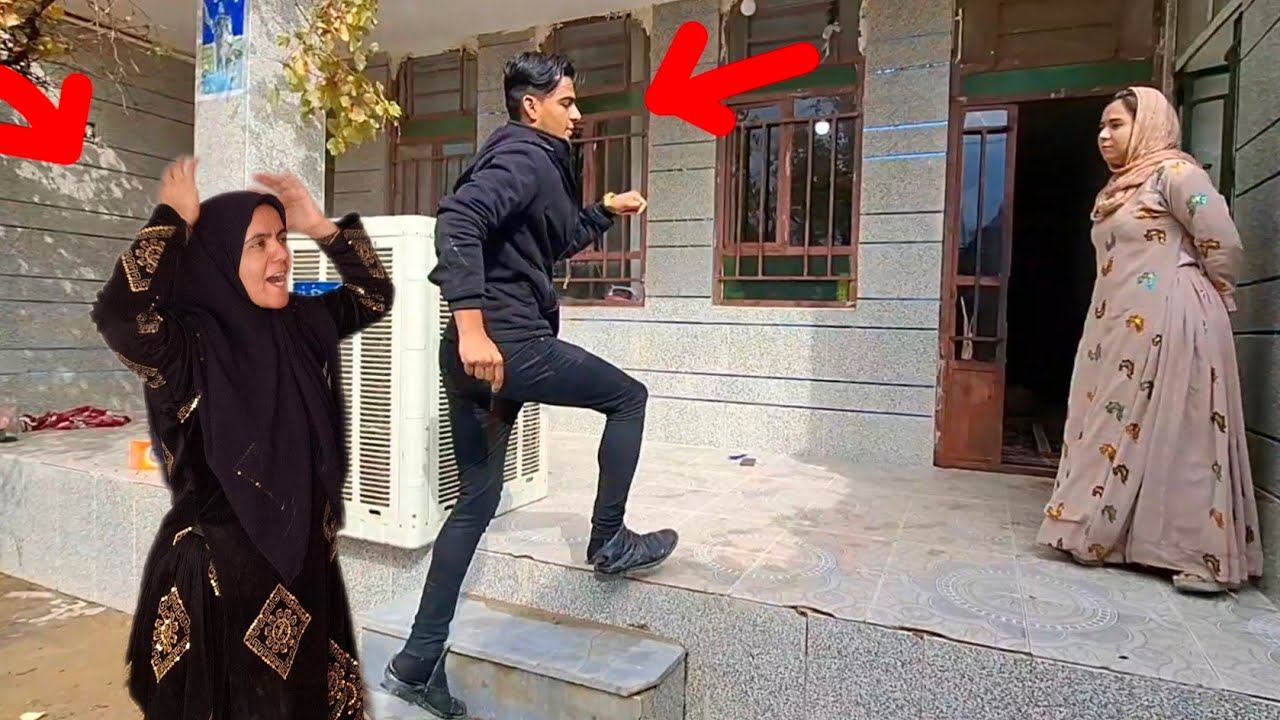 Elham steals the war plan from Hamed - YouTube