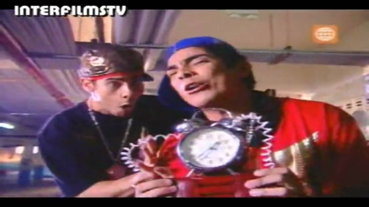 EL RAP DEL GRINGO ATRASADOR - EL GUAPO Y EL MAS GUAPO - YouTube