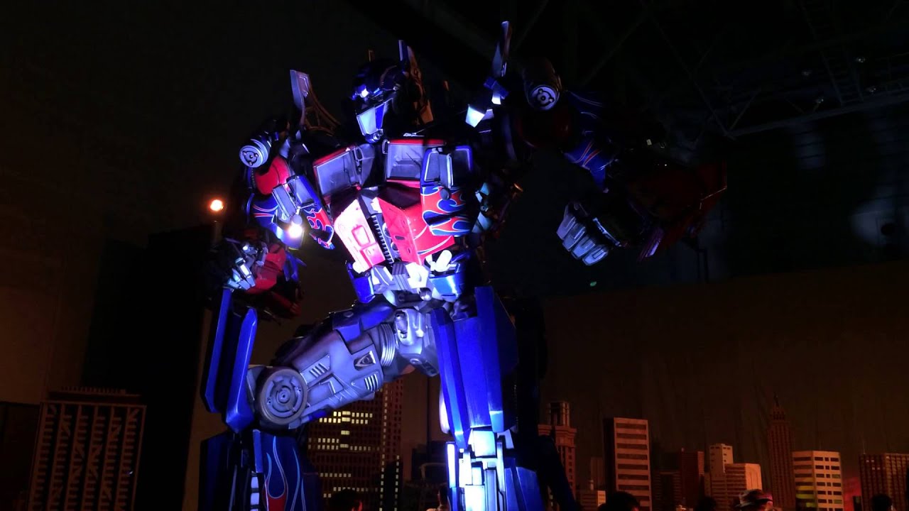 Optimus Prime's Japanese Voice - Transformers 30th Anniversary Expo in ...