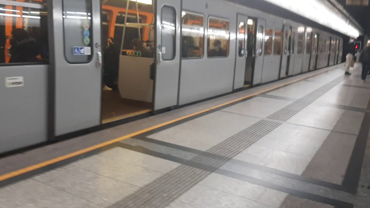 U-Bahn Linie U3 Roman Silberpfeil Type U2 - YouTube