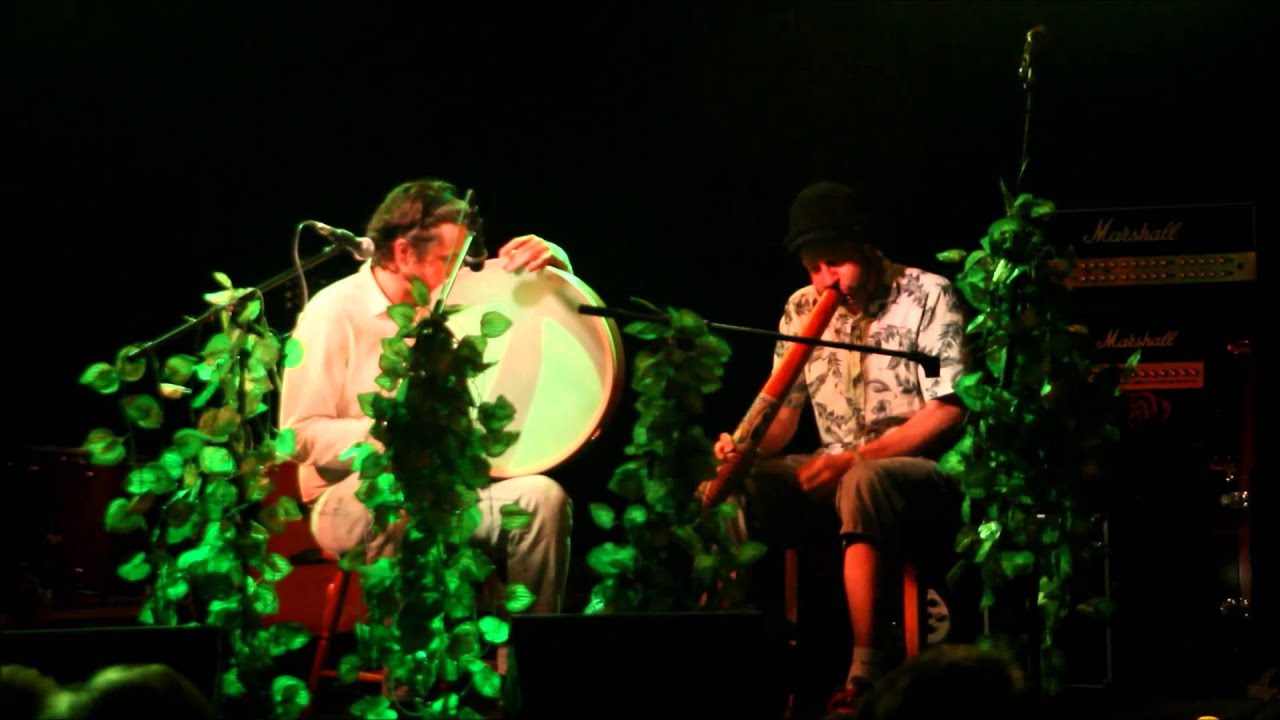 Feast of Folk #6 - Jez & Parkie, Ninalicious - YouTube