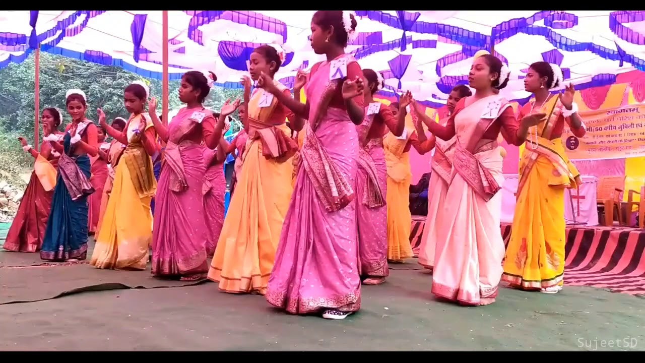 G.E.L Church Bano Youth Group Dance (Bano, Simdega, Jharkhand) - YouTube