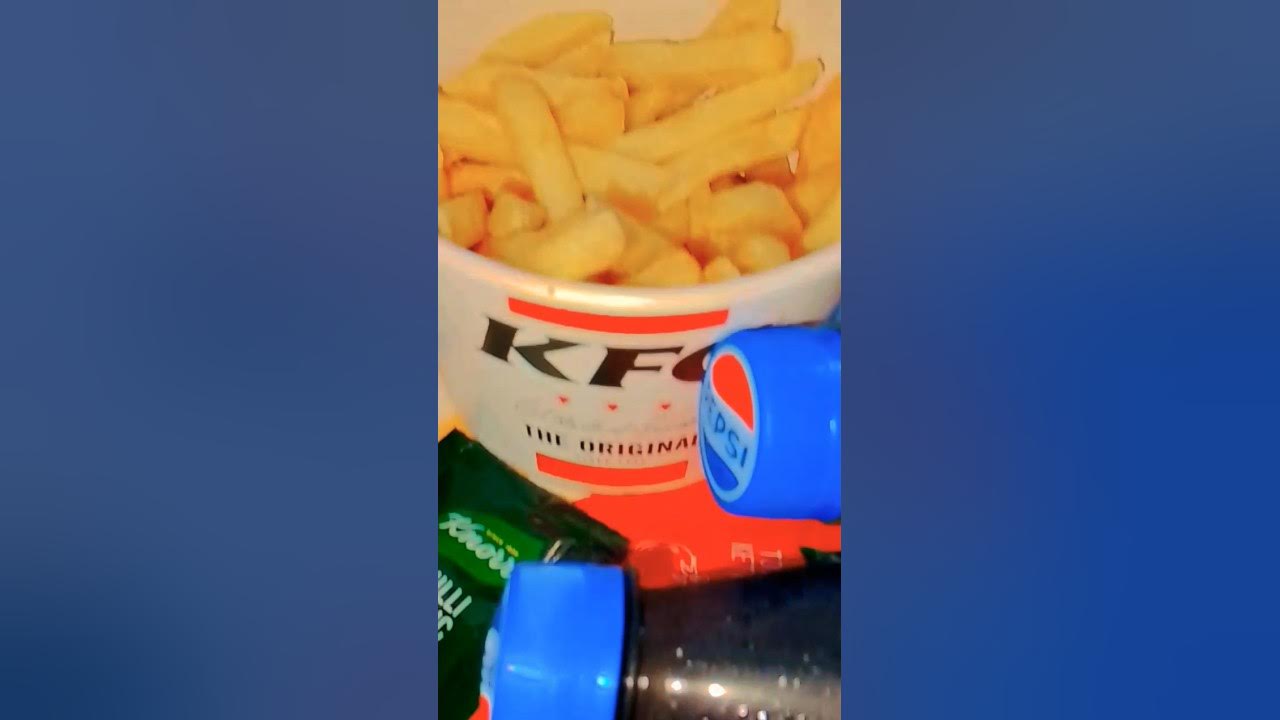 KFC 🍔🍗🍟ft. Russian Bandana #kfc #kfcchicken #kfcpakistan #fastfood #food #ft #dhandanyoliwala # ...