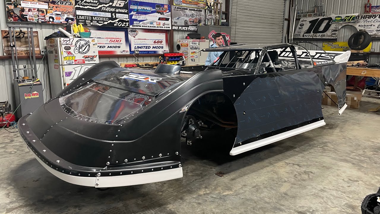 Neises Motorsports 604 Crate Late Model back home!!! - YouTube
