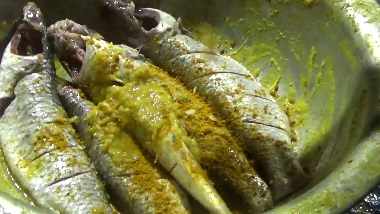 Sea Fish Fry | Street Food In Orissa/Puri/India | Varieties of Fish ...