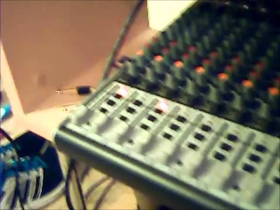 How To Set Up Sidechain Ducking Using a Mixer and a Compressor - YouTube