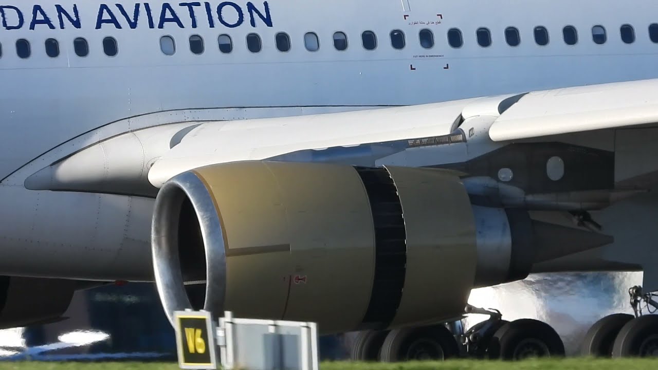 Cold stream type thrust reverser Airbus A330-203 ? - YouTube