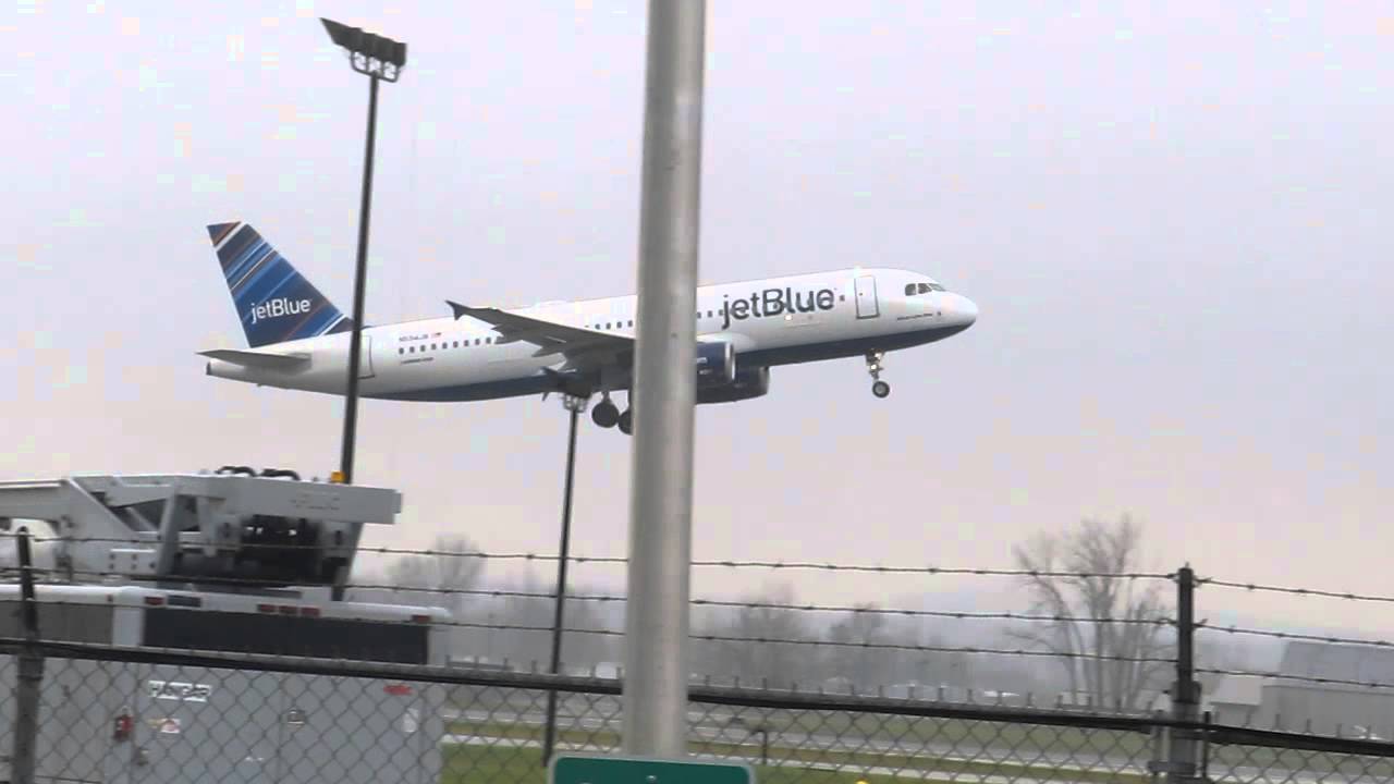 Jetblue A320 taking off @ Syracuse, NY(SYR) - YouTube