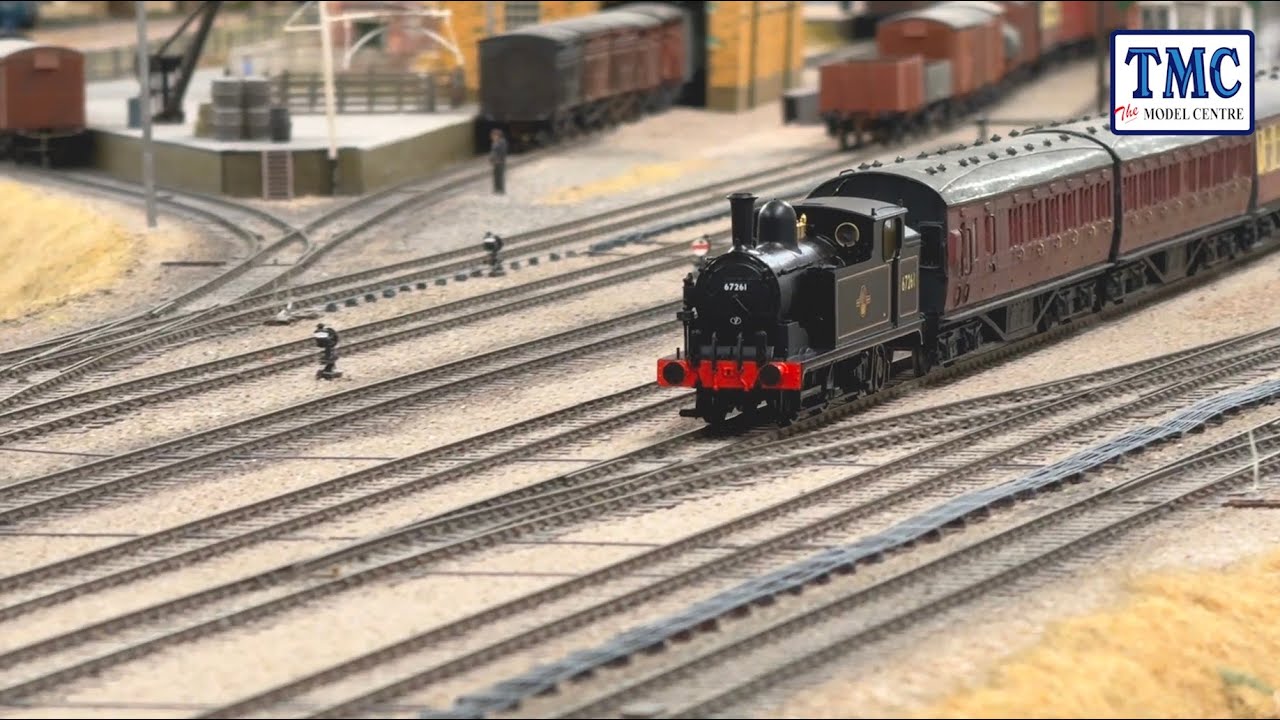 TMC's exclusive Bachmann LNER 'G5' 0-4-4T locomotives - YouTube