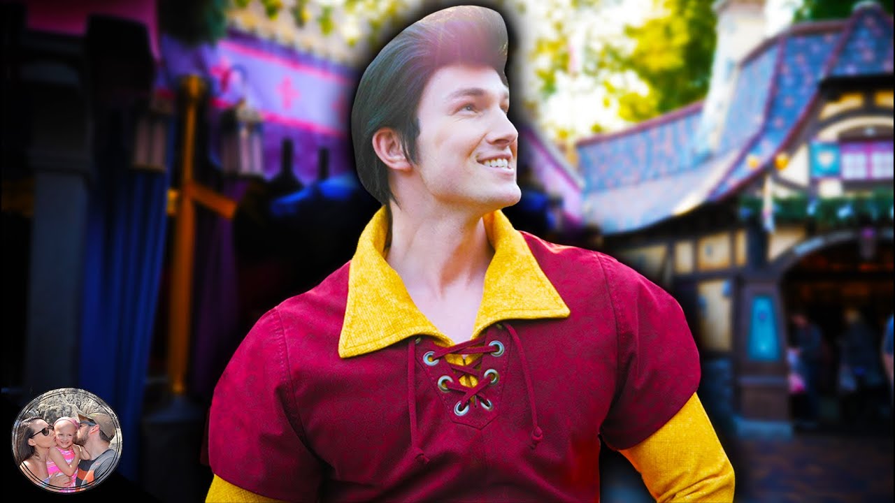 Gaston’s Christmas list is WAY TOO BIG! | Disneyland meet & greets ...
