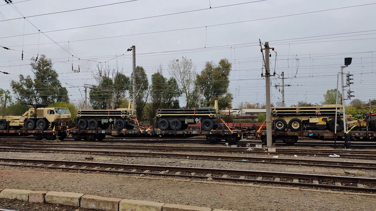 Tren militar gara Craiova 2 noiembrie 2019 - YouTube