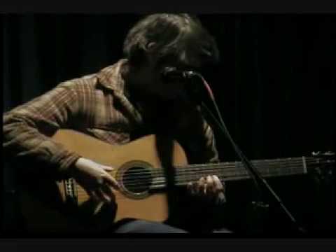 Michael D'Orazio - Intro/So Far Away (Open mic) 2009 - YouTube