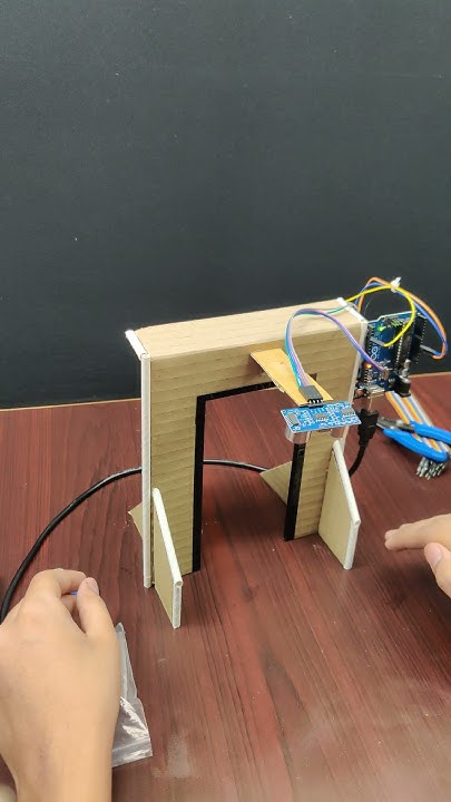 Arduino Based Project #automaticdoor #eazytronic #arduinoprojects #arduinotutorials #arduino ...