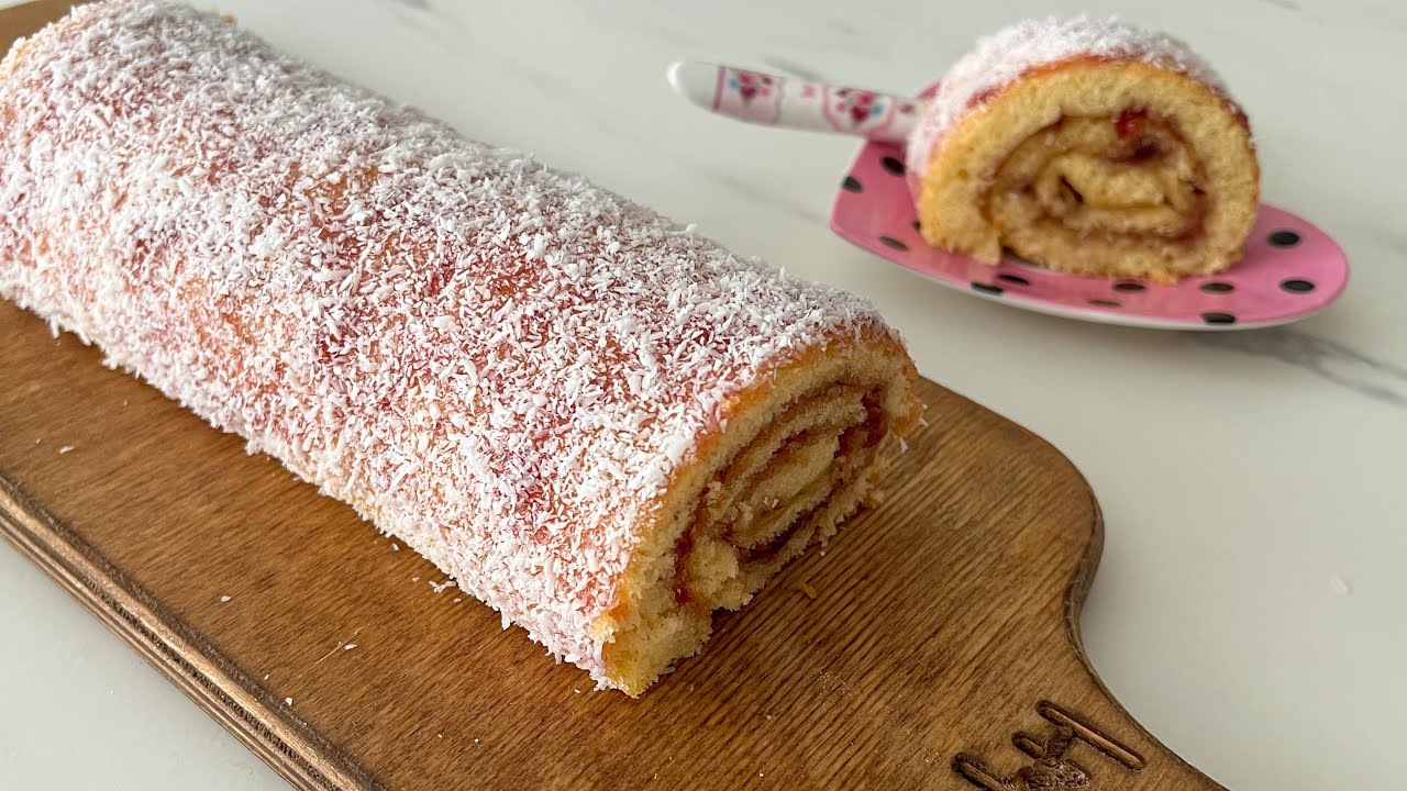 Bakery Cake Roll 😍 Quick Christmas and holidays dessert ! 🎄 - YouTube