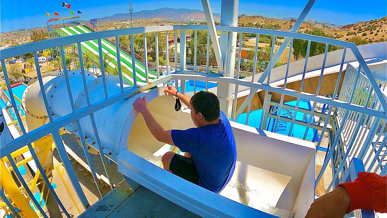 Super Fast Water Slide at Albercas El Vergel Water Park - YouTube