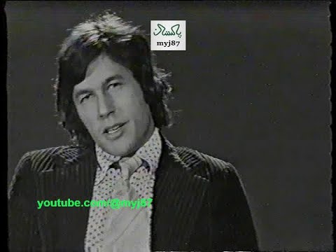 Part 2 - Imran Khan Oldest Interview 1977 | View on Majid Khan, Asif ...